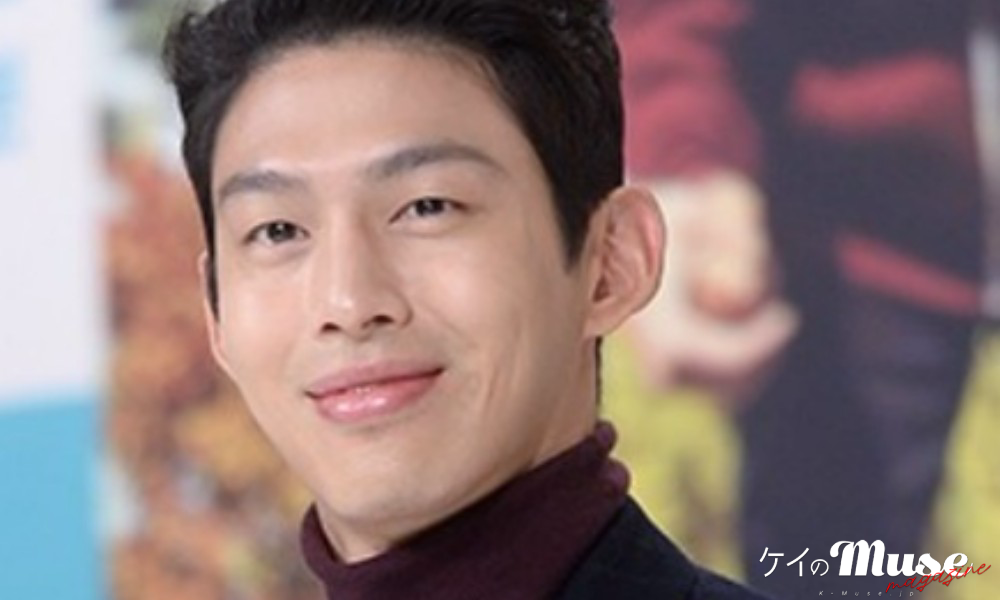 人気俳優がストーカー容疑で逮捕！その裏には何が？ | スマートニュース